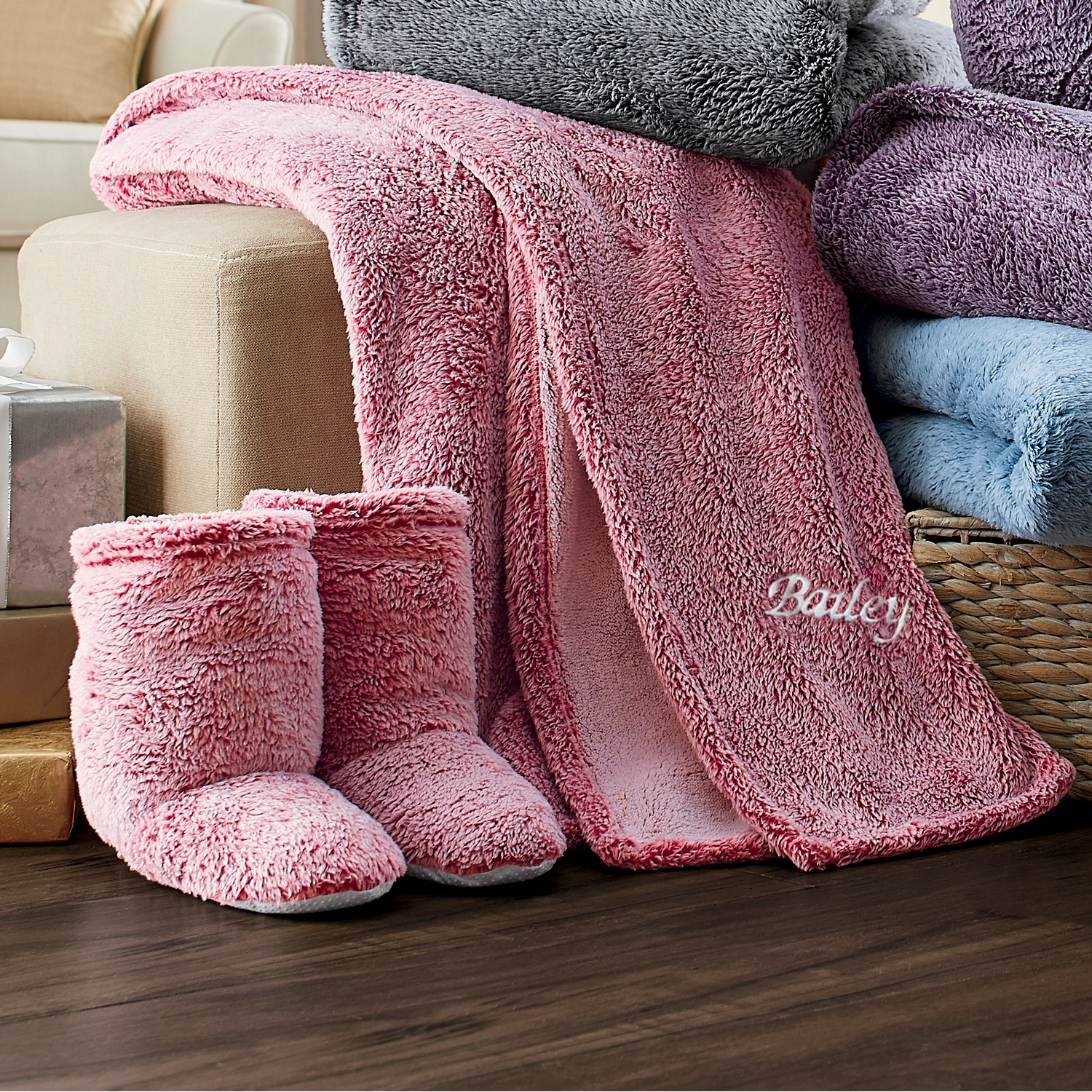 Ultraplush Throw Blanket and Bootie Slippers Gift Set | Country Door