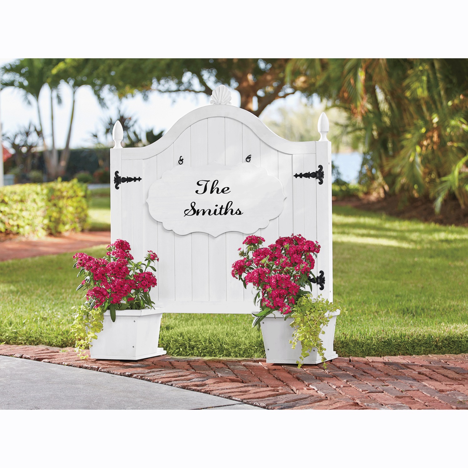 Welcome Garden Gate Planter | Country Door