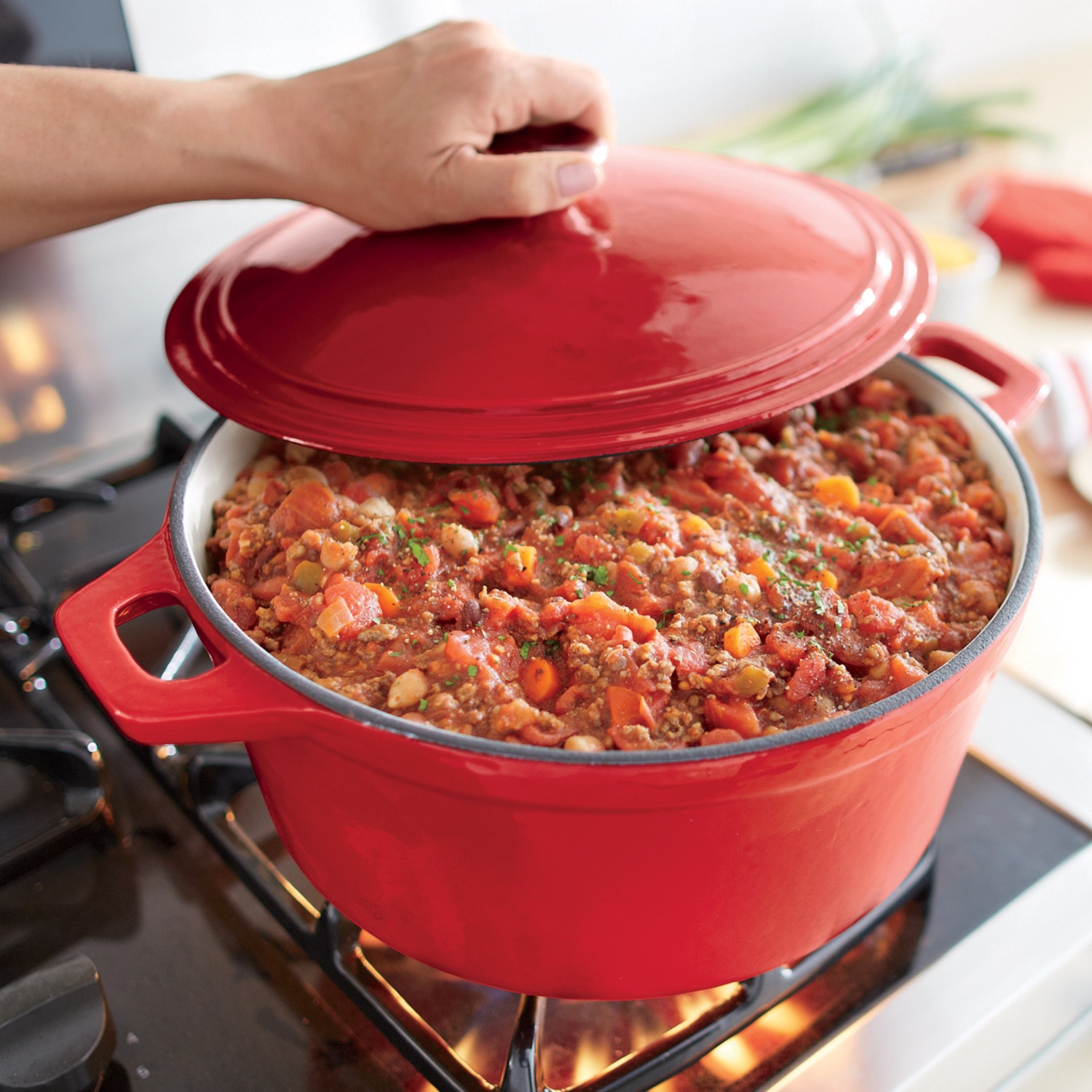 7-Qt. Enameled Cast Iron Casserole with Lid | Country Door