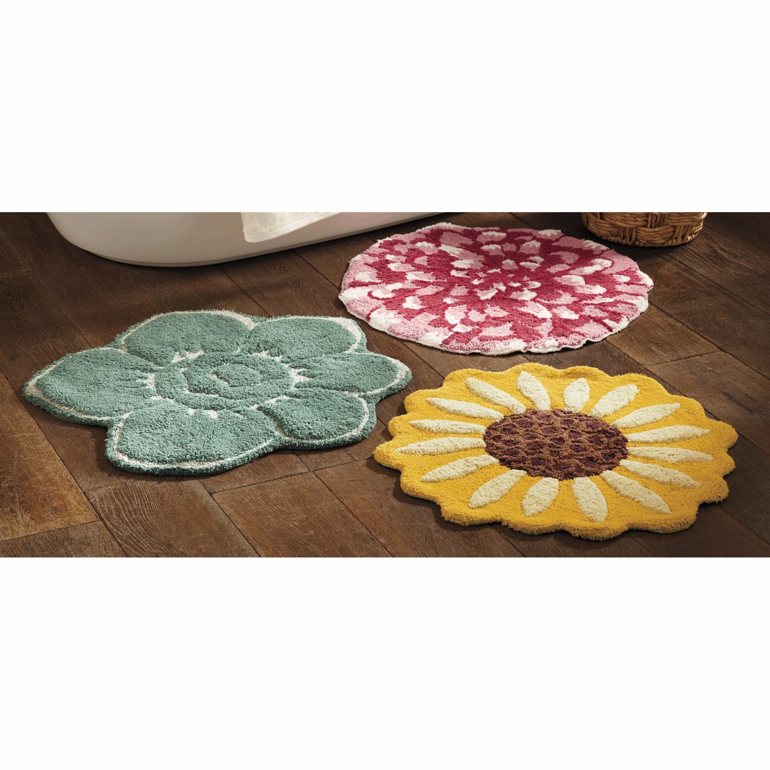 Flower-Shaped Bath Mat | Country Door