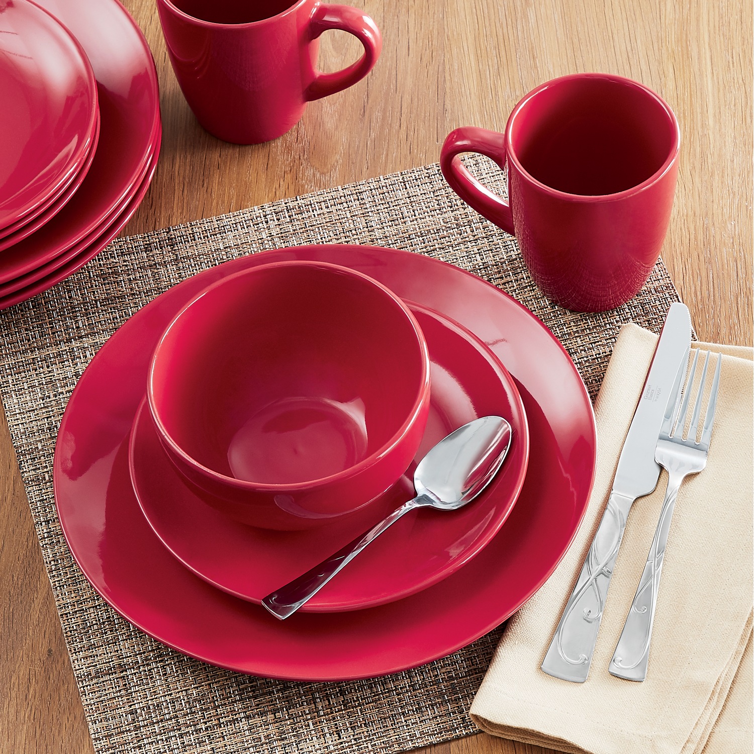 16-Piece Round Dinnerware Set | Country Door