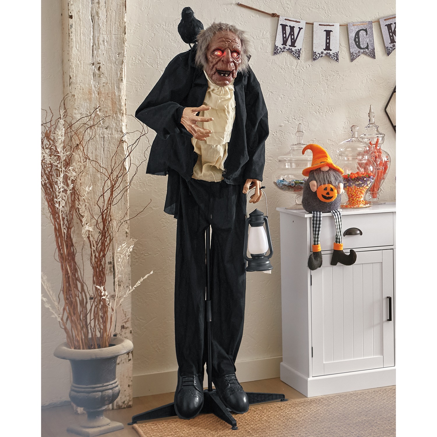 Archer The Butler Halloween Statue | Country Door