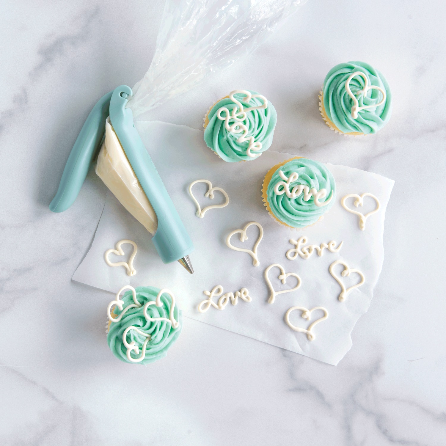 Nordic Ware E–Z Deco Icing Pen | Country Door