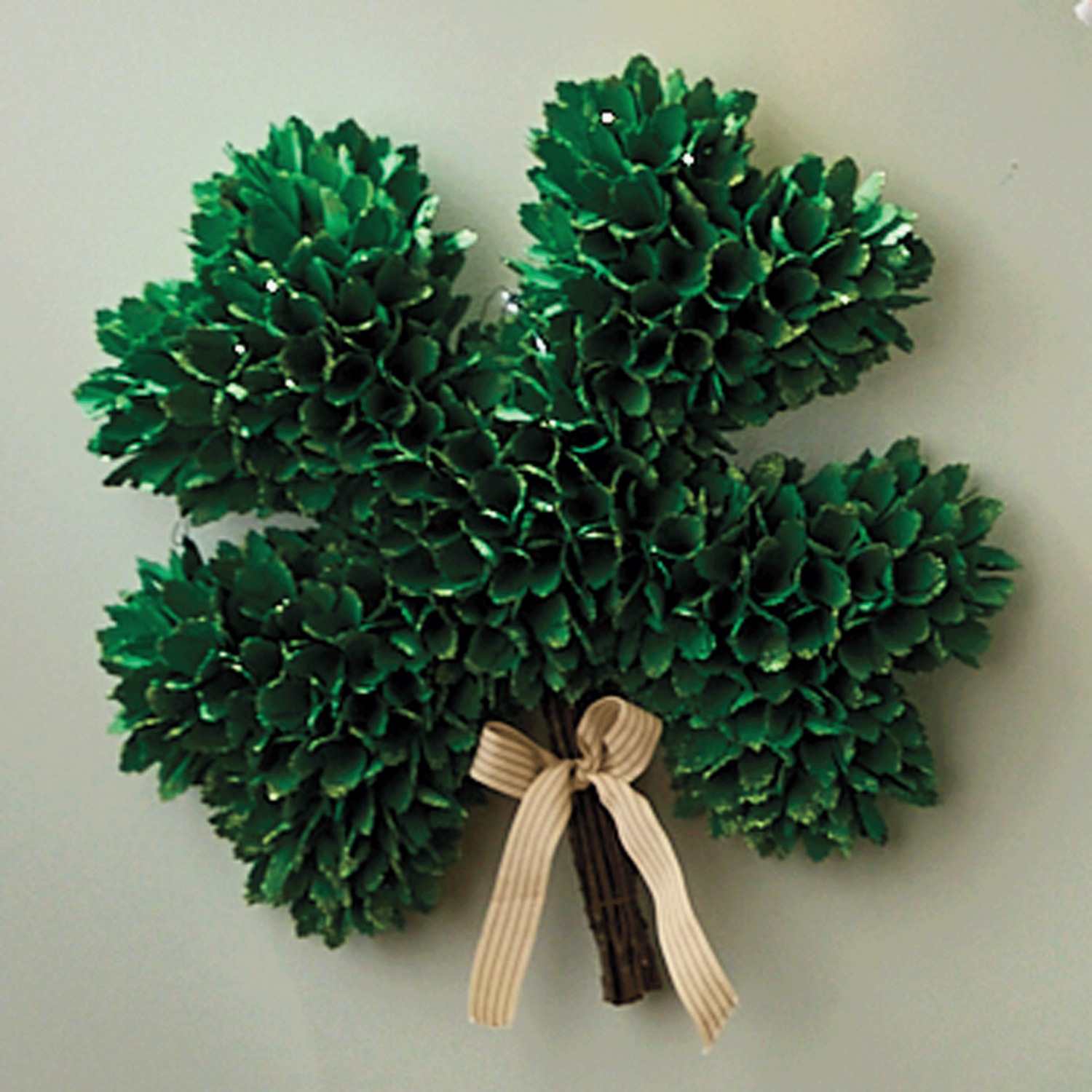 Wood Curl Clover Wreath | Country Door