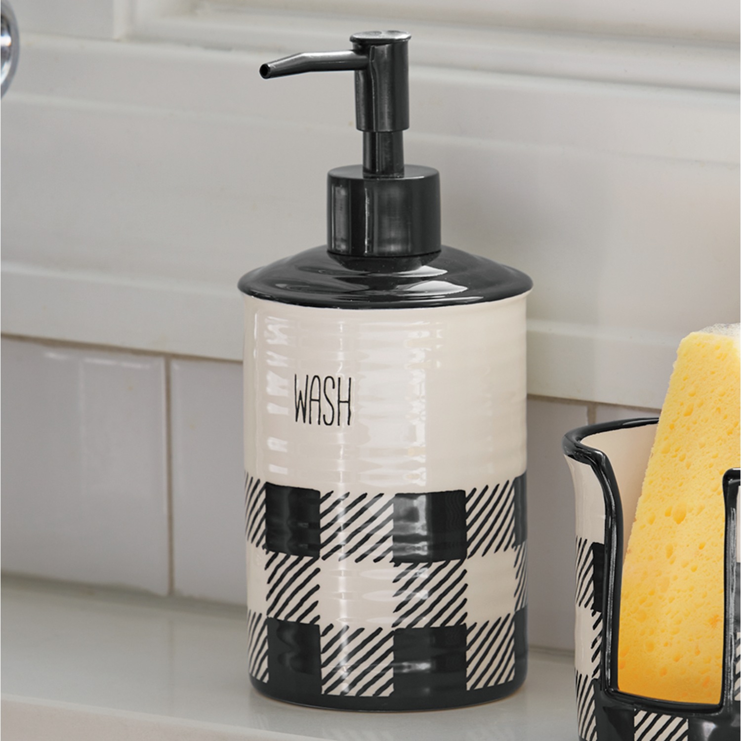 Buffalo Check Soap Pump | Country Door