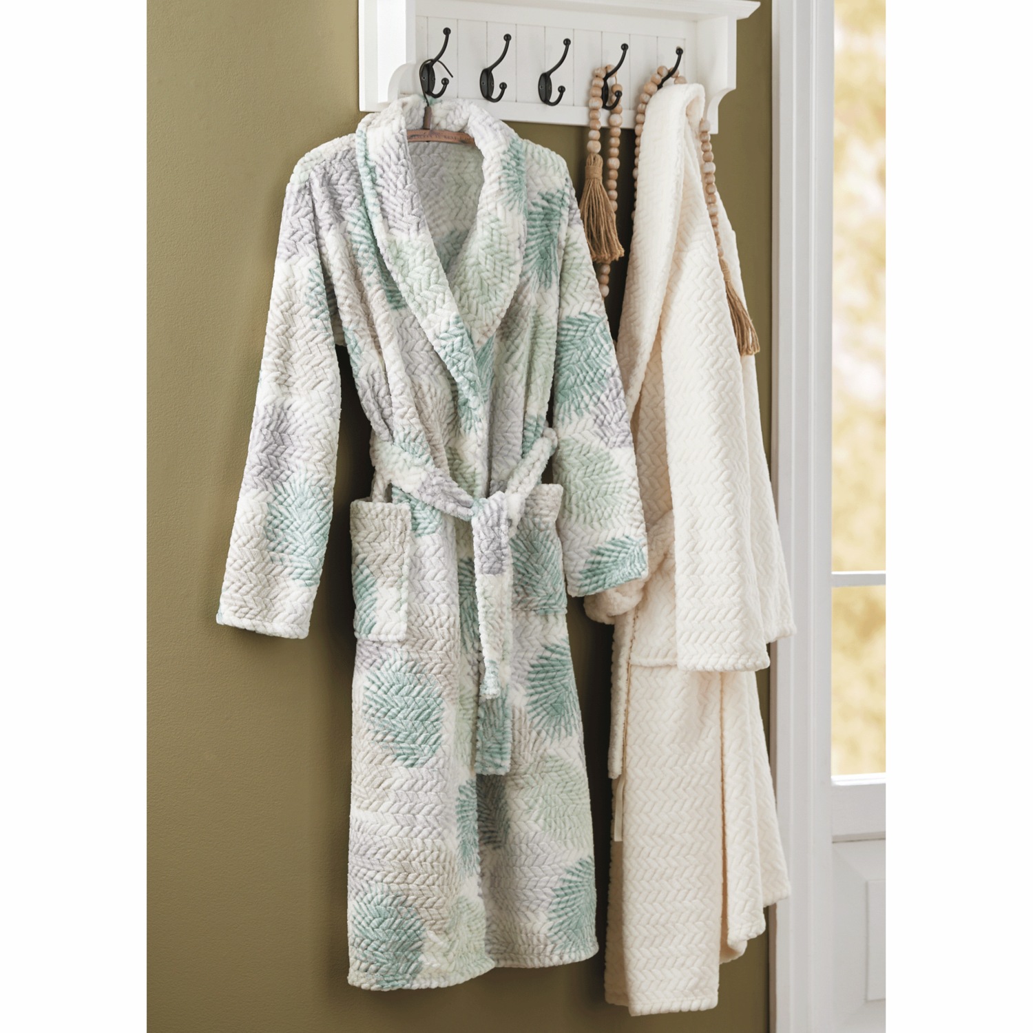 Textured Cozy Robe in Soft Fleece with Belt and Pockets | Country Door