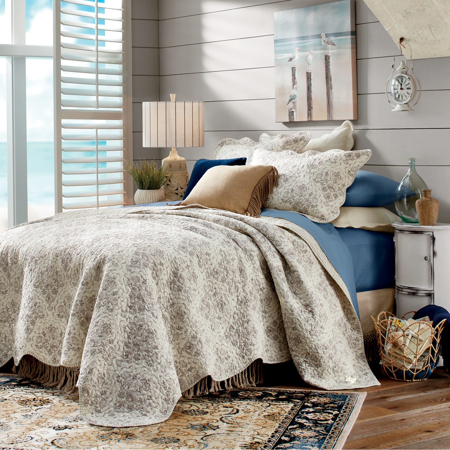Seashells Oversized Quilt and Sham | Country Door