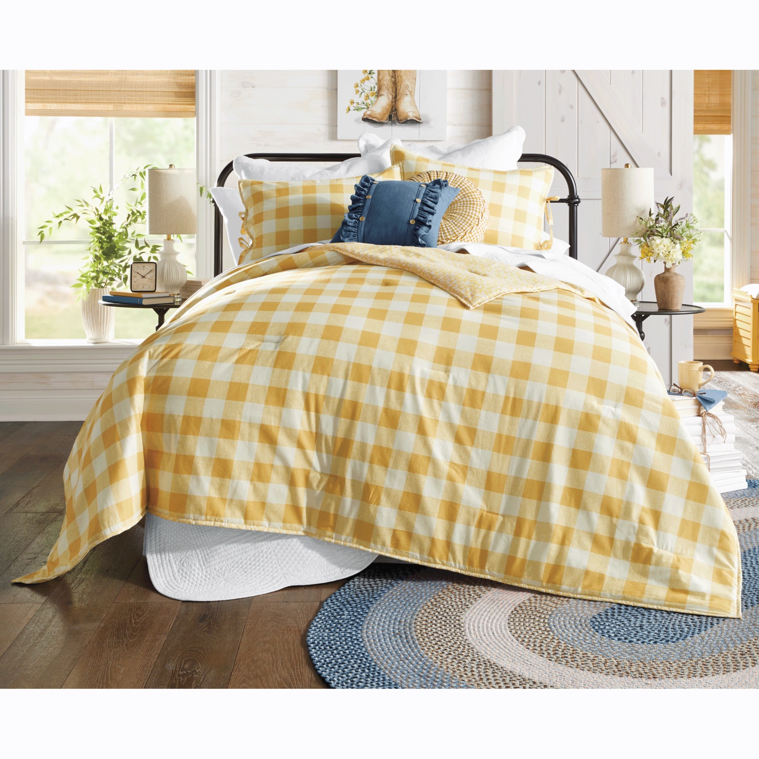 Payton Oversized Gingham Quilt | Country Door