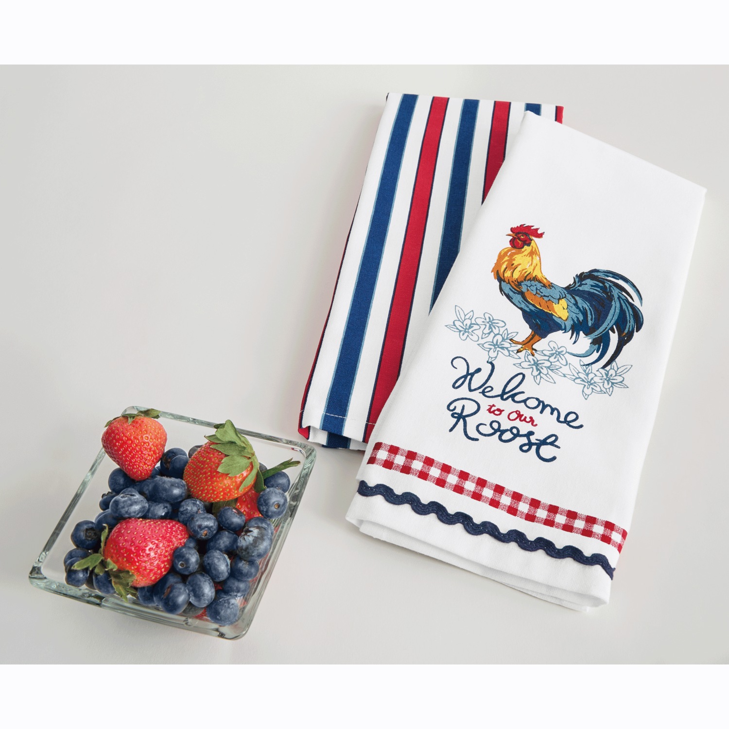 Set of 2 Americana Rooster Kitchen Towels | Country Door