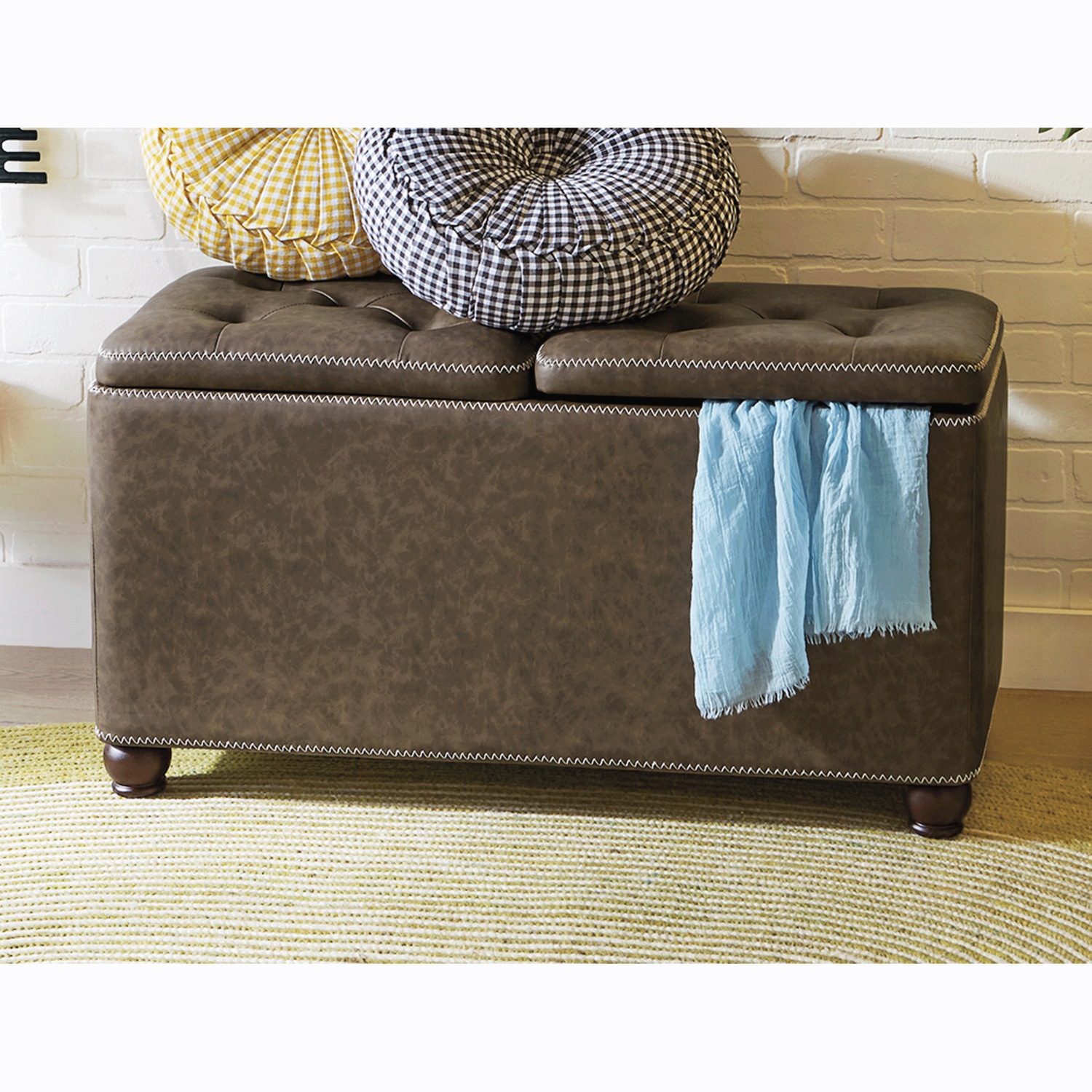 Taylor Tufted Storage Bench | Country Door