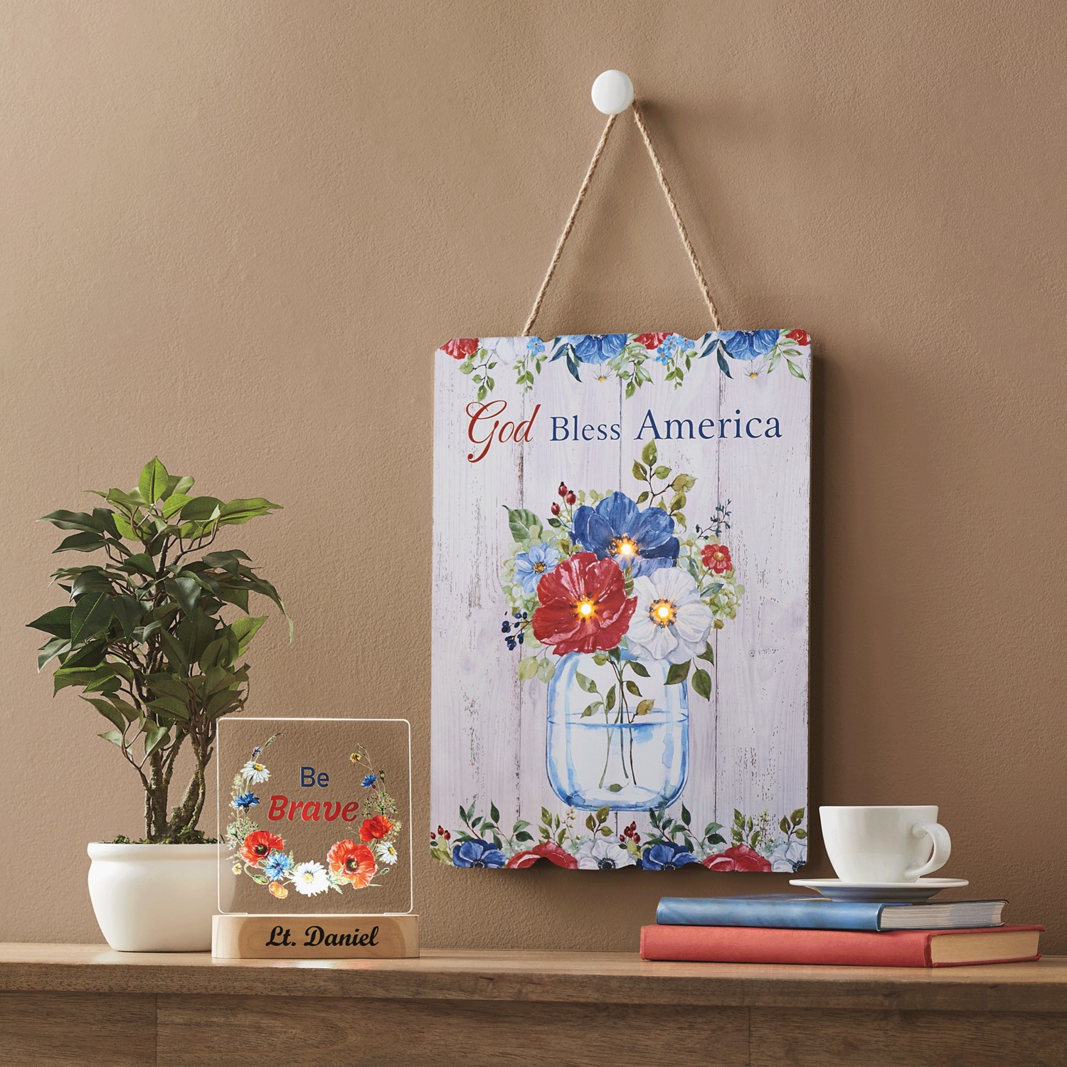 Lit Be Brave Plaque with Stand | Country Door
