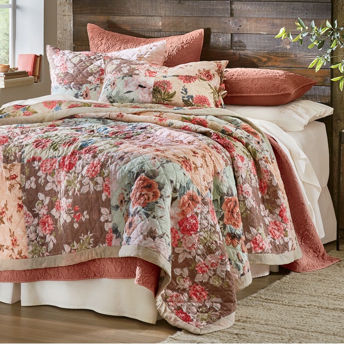 Addison Oversized Quilt | Country Door