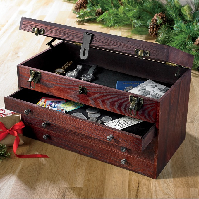 Personalized Wood-Finish Lined Box | Country Door